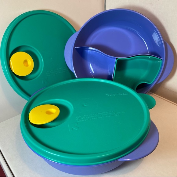 Tupperware | Kitchen | Tupperware 2 Vent N Serve Round Divided Dishes ...